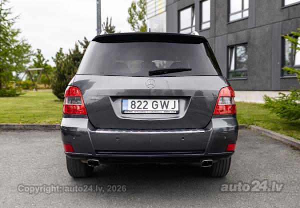 Grey Mercedes-Benz GLK-Class 2009 in Tallinn, with an engine capacity of 3.00 L and mileage of 306 thousand km for 6799 €, photo 5 on AUTOMOTO.COM.LV