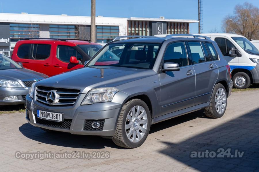 Pelēks Mercedes-Benz GLK-Class 2012 Tallina, ar dzinēja tilpumu 2.20 L un nobraukumu 282 tūkst. km par 10700 €, foto 3 vietnē AUTOMOTO.COM.LV