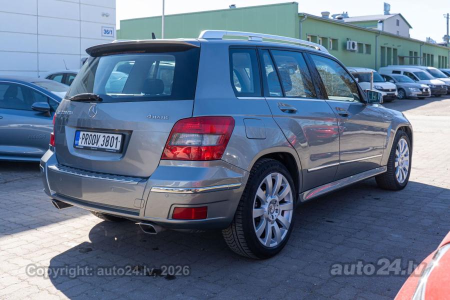 Pelēks Mercedes-Benz GLK-Class 2012 Tallina, ar dzinēja tilpumu 2.20 L un nobraukumu 282 tūkst. km par 10700 €, foto 6 vietnē AUTOMOTO.COM.LV