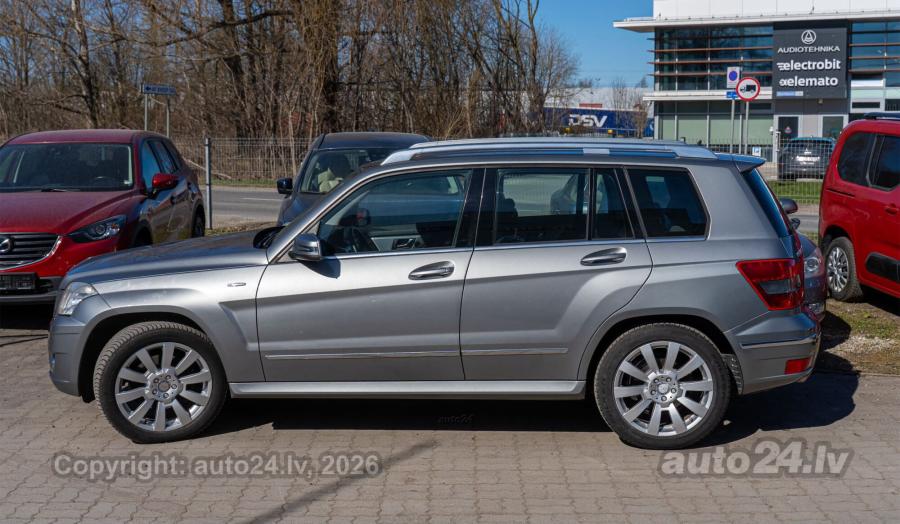 Pelēks Mercedes-Benz GLK-Class 2012 Tallina, ar dzinēja tilpumu 2.20 L un nobraukumu 282 tūkst. km par 10700 €, foto 29 vietnē AUTOMOTO.COM.LV