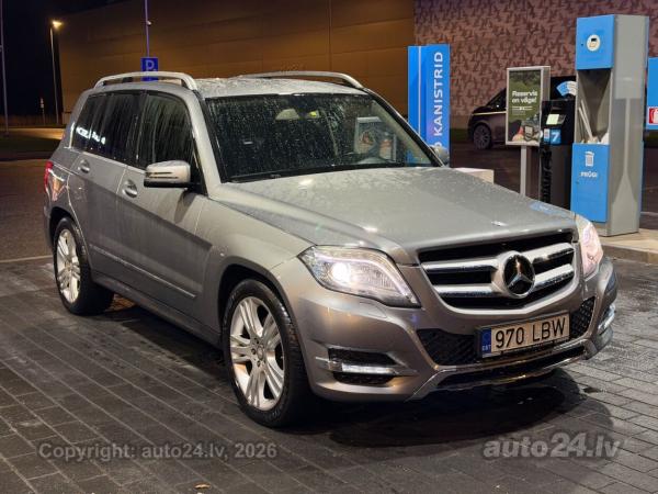 Grey Mercedes-Benz GLK-Class 2013 in Tallinn, with an engine capacity of 2.10 L and mileage of 280 thousand km for 11490 €, photo 2 on AUTOMOTO.COM.LV