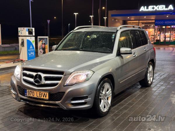 Grey Mercedes-Benz GLK-Class 2013 in Tallinn, with an engine capacity of 2.10 L and mileage of 280 thousand km for 11490 €, photo 3 on AUTOMOTO.COM.LV