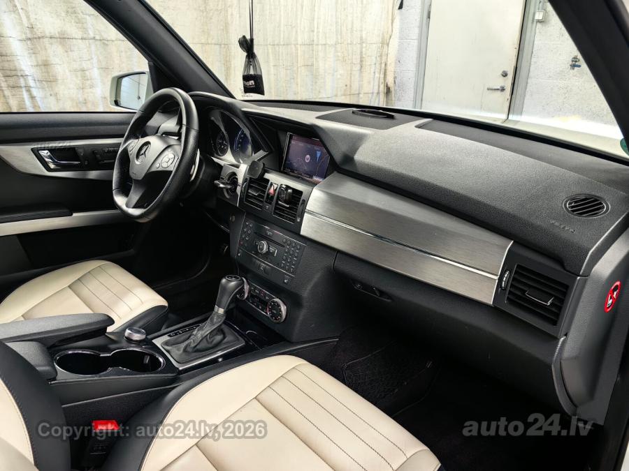 Balts Mercedes-Benz GLK-Class 2008 Viljandi, ar dzinēja tilpumu 3.00 L un nobraukumu 289 tūkst. km par 9490 €, foto 6 vietnē AUTOMOTO.COM.LV