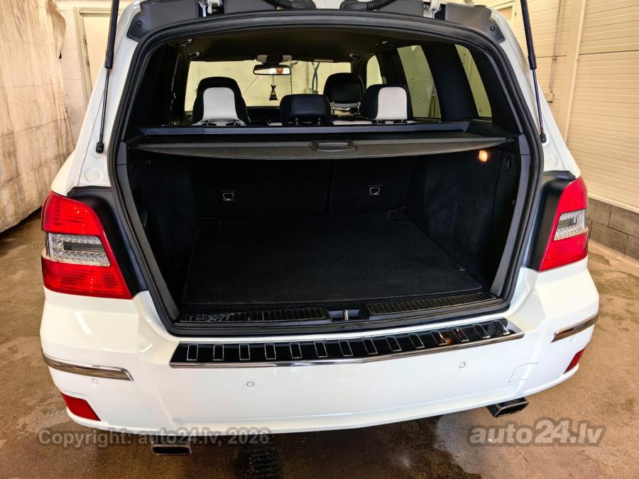 Balts Mercedes-Benz GLK-Class 2008 Viljandi, ar dzinēja tilpumu 3.00 L un nobraukumu 289 tūkst. km par 9490 €, foto 21 vietnē AUTOMOTO.COM.LV