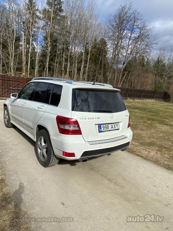White Mercedes-Benz GLK-Class 2012 in Tallinn, with an engine capacity of 2.10 L and mileage of 300 thousand km for 8288 €, photo 6 on AUTOMOTO.COM.LV
