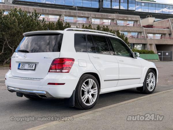 White Mercedes-Benz GLK-Class 2013 in Tallinn, with an engine capacity of 2.10 L and mileage of 94 thousand km for 18000 €, photo 7 on AUTOMOTO.COM.LV