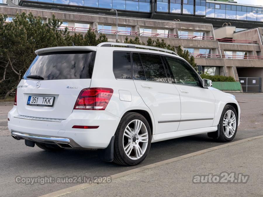 Balts Mercedes-Benz GLK-Class 2013 Tallina, ar dzinēja tilpumu 2.10 L un nobraukumu 94 tūkst. km par 18000 €, foto 8 vietnē AUTOMOTO.COM.LV