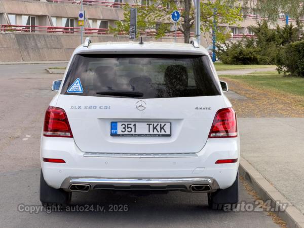 White Mercedes-Benz GLK-Class 2013 in Tallinn, with an engine capacity of 2.10 L and mileage of 94 thousand km for 18000 €, photo 8 on AUTOMOTO.COM.LV