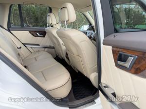 Balts Mercedes-Benz GLK-Class 2013 Tallina, ar dzinēja tilpumu 2.10 L un nobraukumu 94 tūkst. km par 18000 €, foto 13 vietnē AUTOMOTO.COM.LV