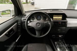 Balts Mercedes-Benz GLK-Class 2009 Tartu, ar dzinēja tilpumu 3.00 L un nobraukumu 327 tūkst. km par 6500 €, foto 9 vietnē AUTOMOTO.COM.LV