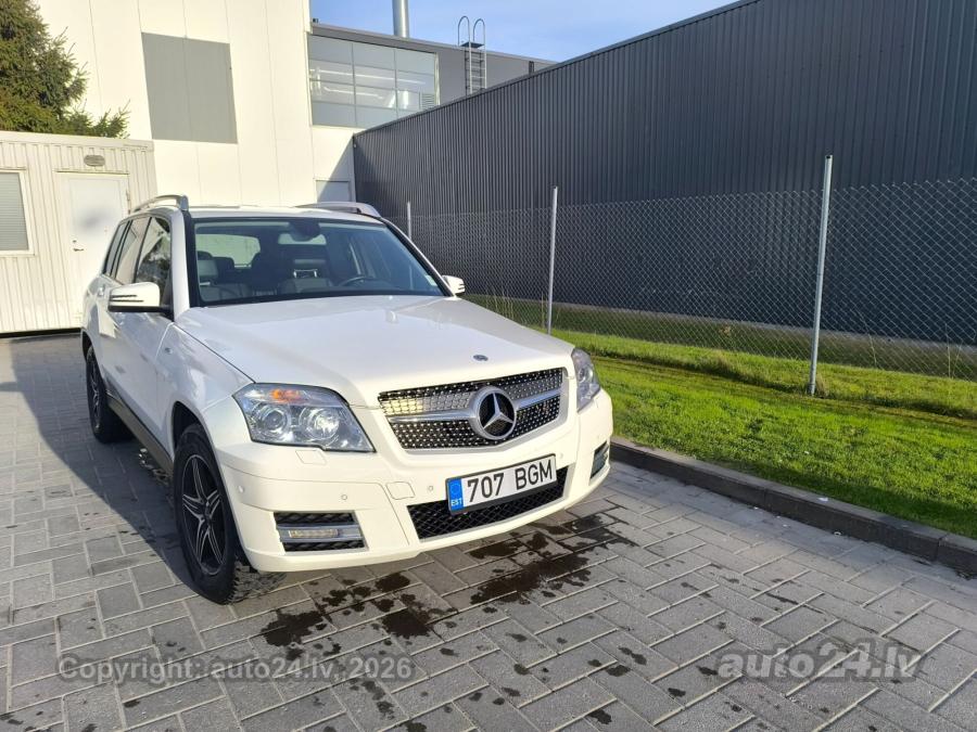 Balts Mercedes-Benz GLK-Class 2011 Tallina, ar dzinēja tilpumu 2.10 L un nobraukumu 0 tūkst. km par 8800 €, foto 1 vietnē AUTOMOTO.COM.LV