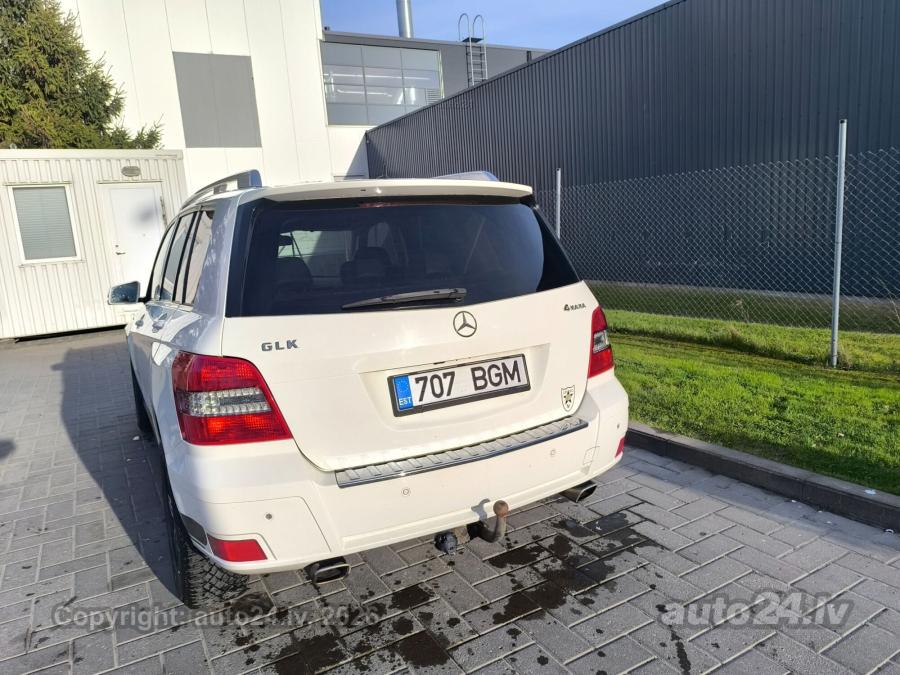 Balts Mercedes-Benz GLK-Class 2011 Tallina, ar dzinēja tilpumu 2.10 L un nobraukumu 0 tūkst. km par 8800 €, foto 9 vietnē AUTOMOTO.COM.LV