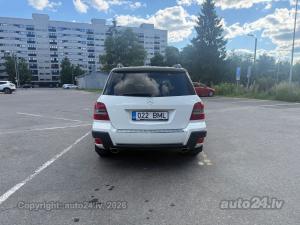 Balts Mercedes-Benz GLK-Class 2012 Tallina, ar dzinēja tilpumu 2.10 L un nobraukumu 369 tūkst. km par 6500 €, foto 5 vietnē AUTOMOTO.COM.LV