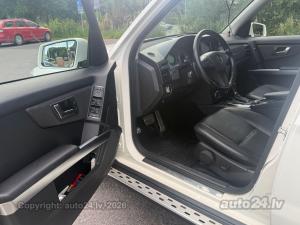 Balts Mercedes-Benz GLK-Class 2012 Tallina, ar dzinēja tilpumu 2.10 L un nobraukumu 369 tūkst. km par 6500 €, foto 9 vietnē AUTOMOTO.COM.LV