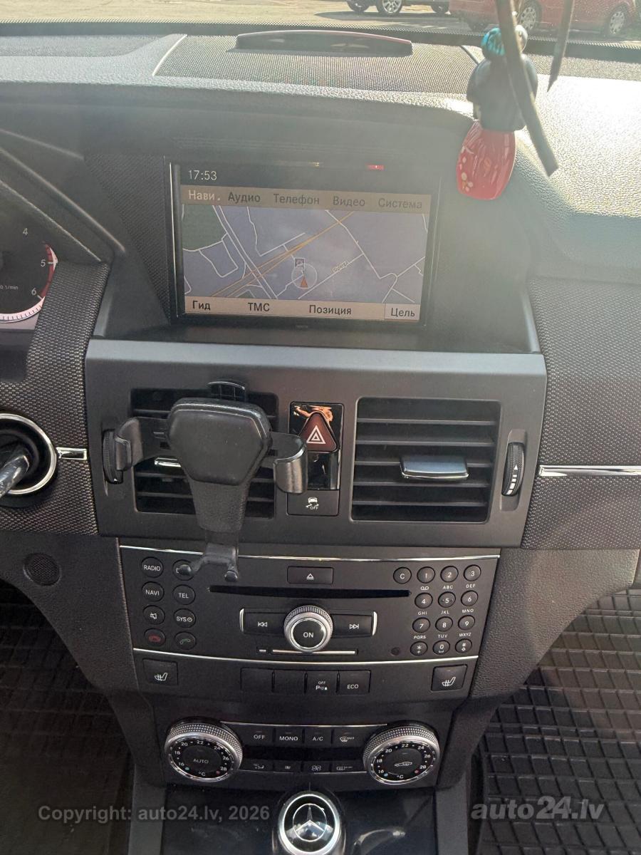 Balts Mercedes-Benz GLK-Class 2012 Tallina, ar dzinēja tilpumu 2.10 L un nobraukumu 369 tūkst. km par 6500 €, foto 15 vietnē AUTOMOTO.COM.LV