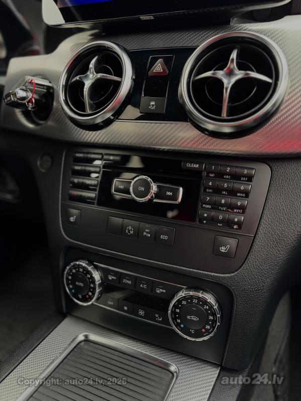 Balts Mercedes-Benz GLK-Class 2013 Tallina, ar dzinēja tilpumu 2.10 L un nobraukumu 0 tūkst. km par 14500 €, foto 8 vietnē AUTOMOTO.COM.LV