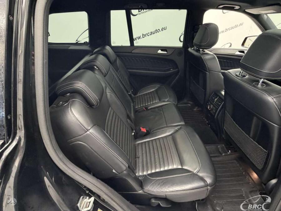 Black Mercedes-Benz GLS 350 2016 in Vilnius, with an engine capacity of 2.99 L and mileage of 334 thousand km for 31200 €, photo 12 on AUTOMOTO.COM.LV
