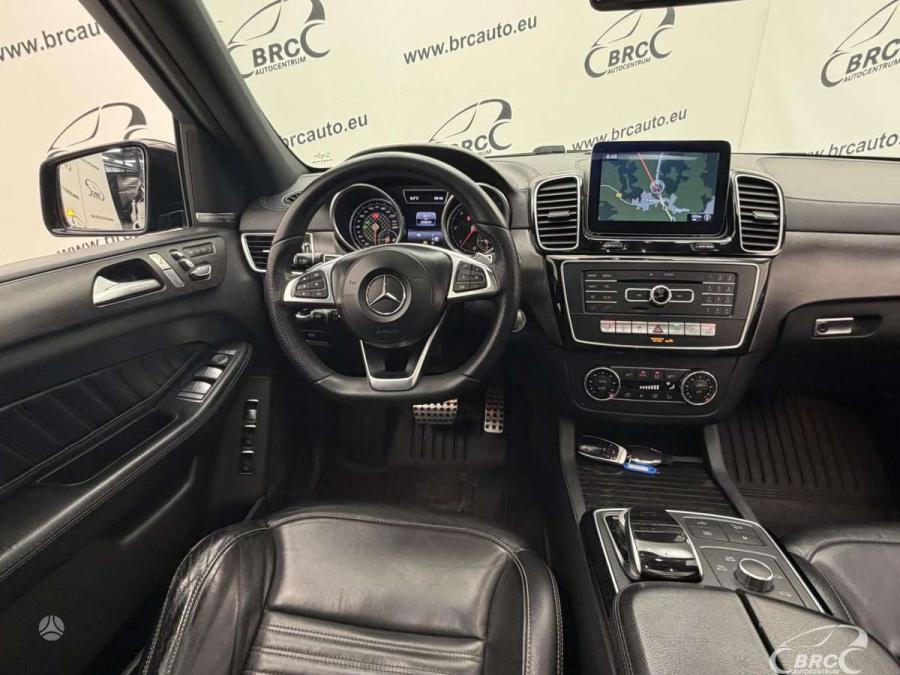 Black Mercedes-Benz GLS 350 2016 in Vilnius, with an engine capacity of 2.99 L and mileage of 334 thousand km for 31200 €, photo 19 on AUTOMOTO.COM.LV