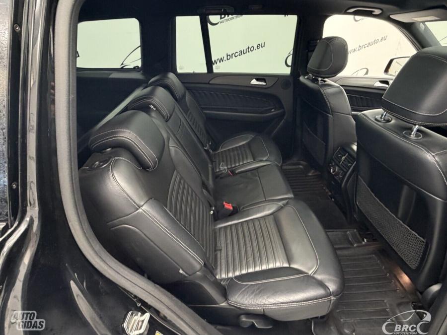 Black Mercedes-Benz GLS 350 2016 in Avizieniai, with an engine capacity of 3.00 L and mileage of 334 thousand km for 31200 €, photo 11 on AUTOMOTO.COM.LV