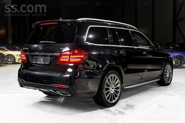 Мерседес ГЛС 350 2016 в Рига на AUTOMOTO.COM.LV Черный Мерседес ГЛС 350 2016 в Рига, объемом двигателя 3.00 л и пробегом 146 тыс. км за 37000 €, фото 5 на AUTOMOTO.COM.LV