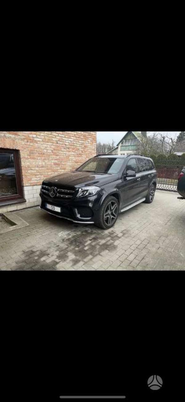 Black Mercedes-Benz GLS 350 2017 in Kretinga, with an engine capacity of 2.99 L and mileage of 137 thousand km for 41500 €, photo 1 on AUTOMOTO.COM.LV