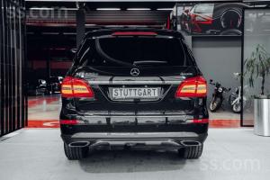 Melns Mercedes-Benz GLS 350 2017 Rīga, ar dzinēja tilpumu 3.00 L un nobraukumu 116 tūkst. km par 39000 €, foto 6 vietnē AUTOMOTO.COM.LV