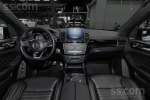 Melns Mercedes-Benz GLS 350 2017 Rīga, ar dzinēja tilpumu 3.00 L un nobraukumu 116 tūkst. km par 39000 €, foto 10 vietnē AUTOMOTO.COM.LV