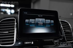 Melns Mercedes-Benz GLS 350 2017 Rīga, ar dzinēja tilpumu 3.00 L un nobraukumu 116 tūkst. km par 39000 €, foto 13 vietnē AUTOMOTO.COM.LV