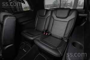 Melns Mercedes-Benz GLS 350 2017 Rīga, ar dzinēja tilpumu 3.00 L un nobraukumu 116 tūkst. km par 39000 €, foto 25 vietnē AUTOMOTO.COM.LV