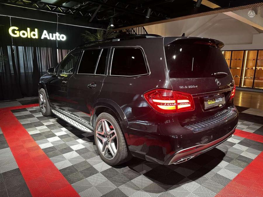 Melns Mercedes-Benz GLS 350 2017 Viļņa, ar dzinēja tilpumu 2.99 L un nobraukumu 132 tūkst. km par 43500 €, foto 5 vietnē AUTOMOTO.COM.LV