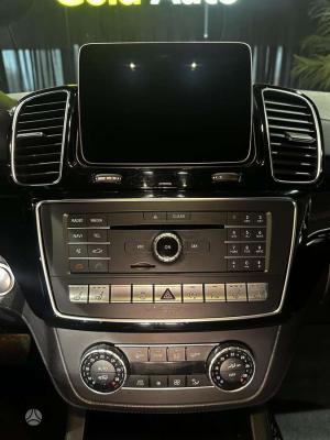 Melns Mercedes-Benz GLS 350 2017 Viļņa, ar dzinēja tilpumu 2.99 L un nobraukumu 132 tūkst. km par 43500 €, foto 30 vietnē AUTOMOTO.COM.LV