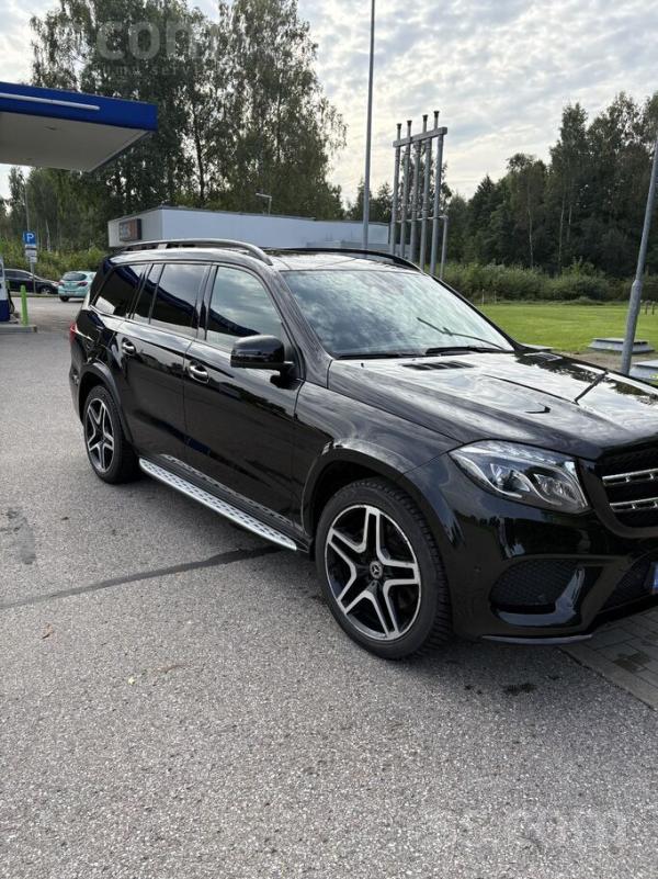 Мерседес ГЛС 350 2017 в Рига на AUTOMOTO.COM.LV Черный Мерседес ГЛС 350 2017 в Рига, объемом двигателя 3.00 л и пробегом 256 тыс. км за 26700 €, фото 1 на AUTOMOTO.COM.LV