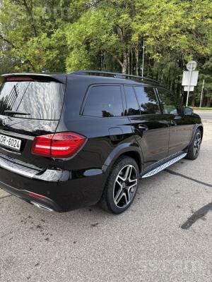 Черный Мерседес ГЛС 350 2017 в Рига, объемом двигателя 3.00 л и пробегом 256 тыс. км за 26700 €, фото 4 на AUTOMOTO.COM.LV
