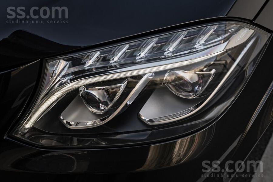 Melns Mercedes-Benz GLS 350 2017 Rīga, ar dzinēja tilpumu 3.00 L un nobraukumu 264 tūkst. km par 29500 €, foto 9 vietnē AUTOMOTO.COM.LV