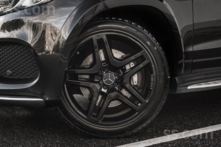 Melns Mercedes-Benz GLS 350 2017 Rīga, ar dzinēja tilpumu 3.00 L un nobraukumu 264 tūkst. km par 29500 €, foto 10 vietnē AUTOMOTO.COM.LV