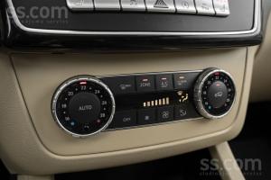 Melns Mercedes-Benz GLS 350 2017 Rīga, ar dzinēja tilpumu 3.00 L un nobraukumu 264 tūkst. km par 29500 €, foto 23 vietnē AUTOMOTO.COM.LV