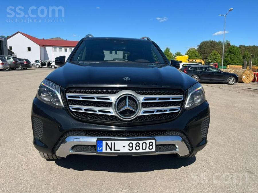 Melns Mercedes-Benz GLS 350 2018 Valmiera, ar dzinēja tilpumu 3.00 L un nobraukumu 444 tūkst. km par 24900 €, foto 7 vietnē AUTOMOTO.COM.LV
