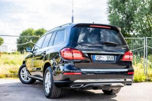 Melns Mercedes-Benz GLS 350 2018 Rīga, ar dzinēja tilpumu 3.00 L un nobraukumu 280 tūkst. km par 28490 €, foto 7 vietnē AUTOMOTO.COM.LV