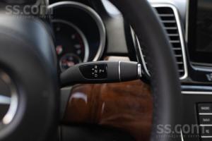 Melns Mercedes-Benz GLS 350 2018 Rīga, ar dzinēja tilpumu 3.00 L un nobraukumu 280 tūkst. km par 28490 €, foto 18 vietnē AUTOMOTO.COM.LV