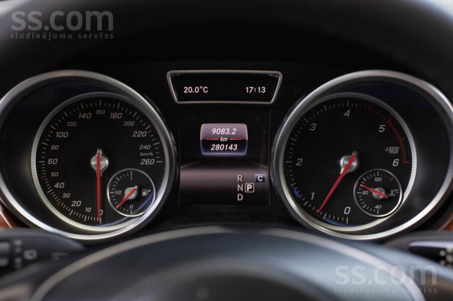 Melns Mercedes-Benz GLS 350 2018 Rīga, ar dzinēja tilpumu 3.00 L un nobraukumu 280 tūkst. km par 28490 €, foto 21 vietnē AUTOMOTO.COM.LV