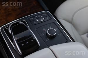 Melns Mercedes-Benz GLS 350 2018 Rīga, ar dzinēja tilpumu 3.00 L un nobraukumu 280 tūkst. km par 28490 €, foto 27 vietnē AUTOMOTO.COM.LV
