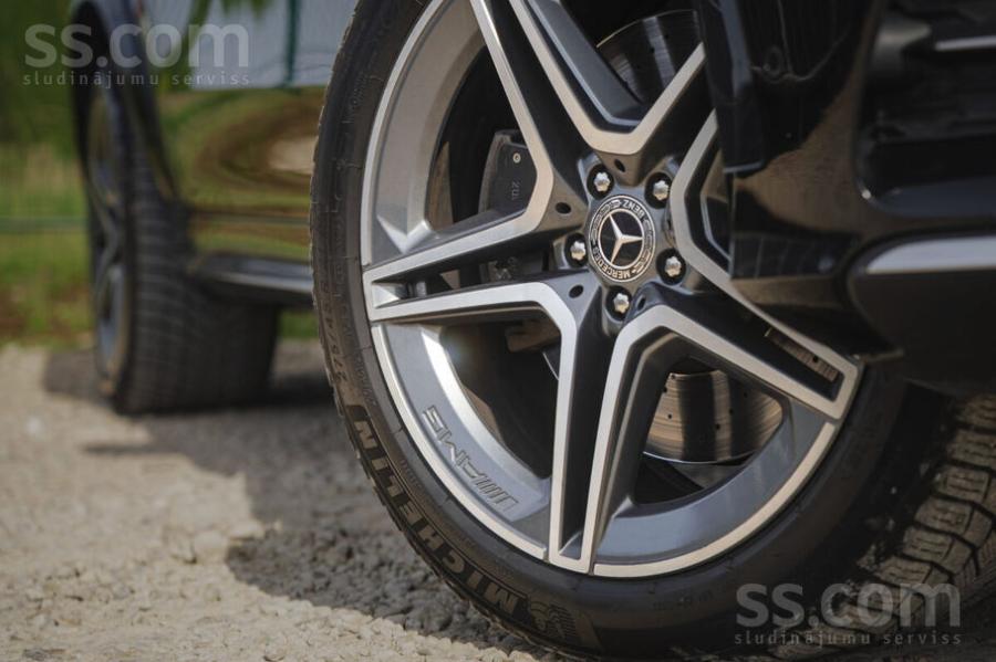 Melns Mercedes-Benz GLS 350 2020 Rīga, ar dzinēja tilpumu 3.00 L un nobraukumu 186 tūkst. km par 59000 €, foto 6 vietnē AUTOMOTO.COM.LV