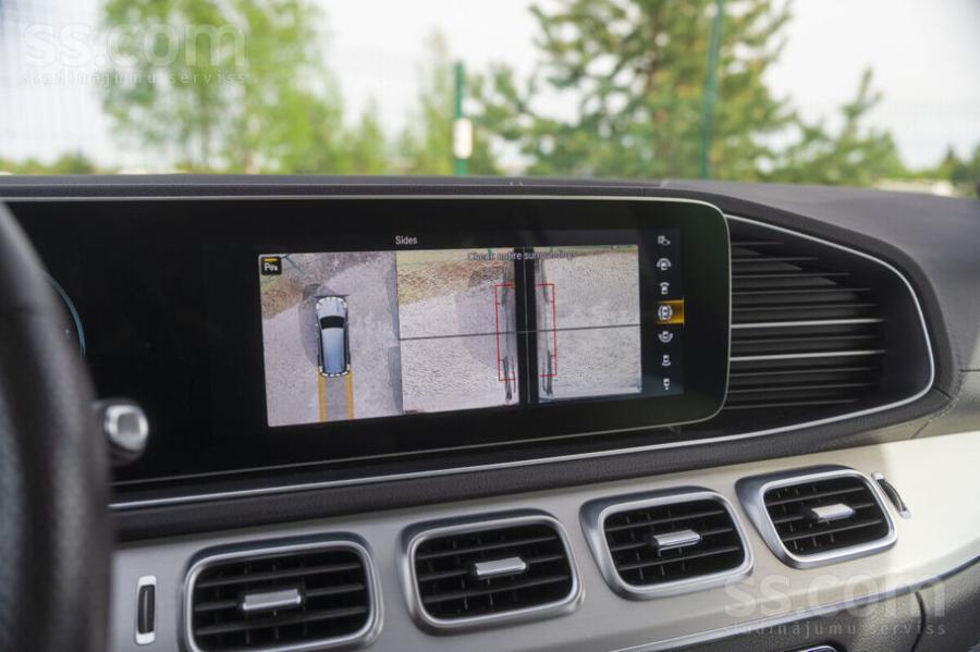 Melns Mercedes-Benz GLS 350 2020 Rīga, ar dzinēja tilpumu 3.00 L un nobraukumu 186 tūkst. km par 59000 €, foto 32 vietnē AUTOMOTO.COM.LV