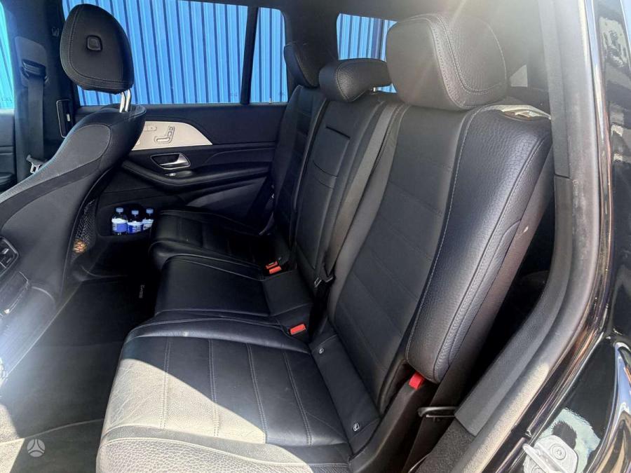 Черный Мерседес ГЛС 350 2020 в Каунас, объемом двигателя 2.93 л и пробегом 100 тыс. км за 79900 €, фото 11 на AUTOMOTO.COM.LV