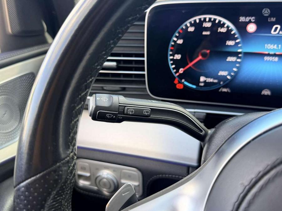 Черный Мерседес ГЛС 350 2020 в Каунас, объемом двигателя 2.93 л и пробегом 100 тыс. км за 79900 €, фото 18 на AUTOMOTO.COM.LV