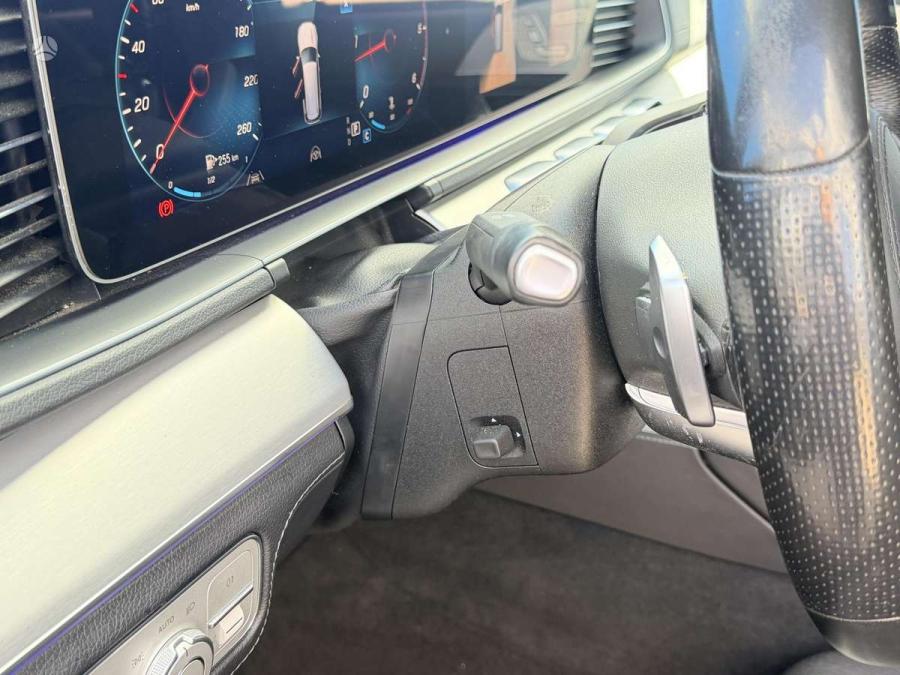 Черный Мерседес ГЛС 350 2020 в Каунас, объемом двигателя 2.93 л и пробегом 100 тыс. км за 79900 €, фото 22 на AUTOMOTO.COM.LV