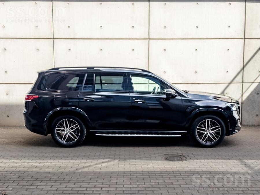 Black Mercedes-Benz GLS 350 2021 in Riga, with an engine capacity of 3.00 L and mileage of 69 thousand km for 41000 €, photo 5 on AUTOMOTO.COM.LV