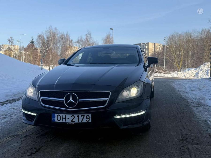 Black Mercedes-Benz GLS 350 2012 in Vilnius, with an engine capacity of 3.50 L and mileage of 280 thousand km for 11500 €, photo 2 on AUTOMOTO.COM.LV