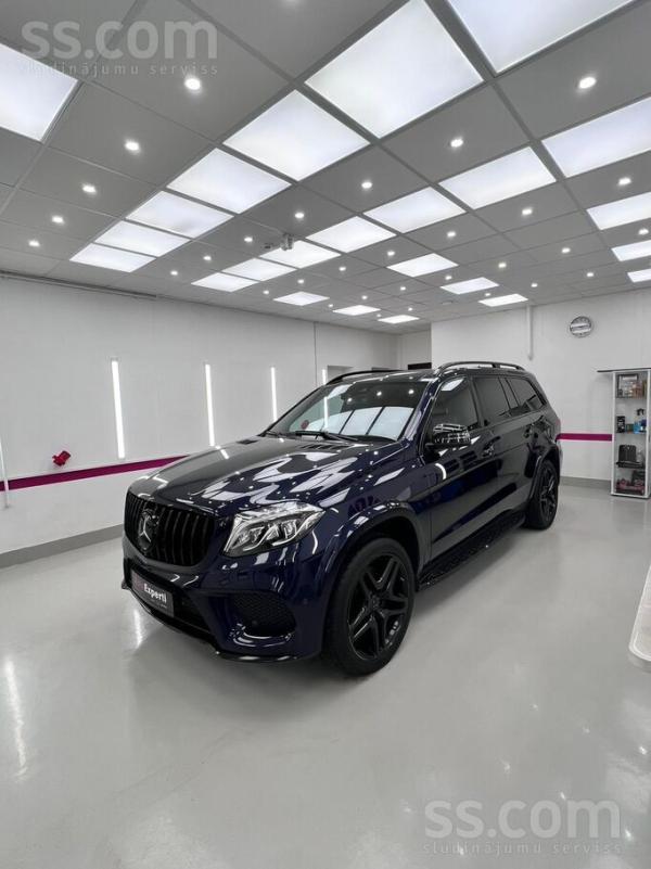 Blue Mercedes-Benz GLS 350 2016 in Riga, with an engine capacity of 3.00 L and mileage of 260 thousand km for 30000 €, photo 3 on AUTOMOTO.COM.LV