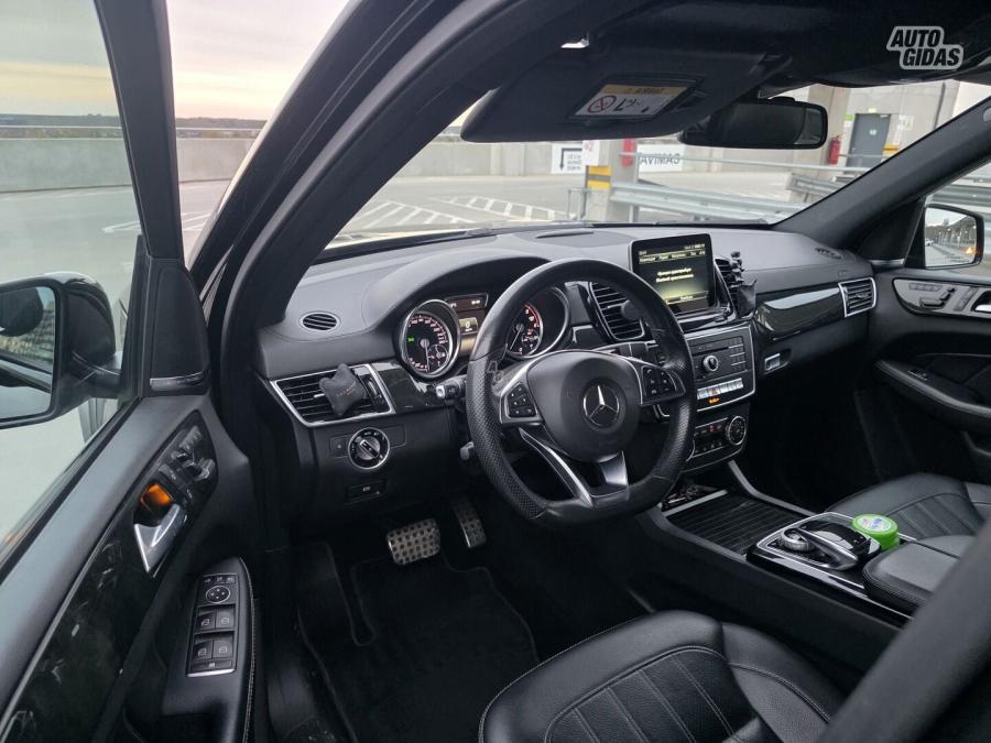 Mercedes-Benz GLS 350 2016 in Vilnius, with an engine capacity of 3.00 L and mileage of 155 thousand km for 28599 €, photo 9 on AUTOMOTO.COM.LV